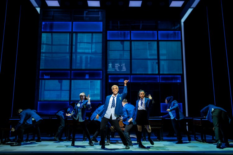 Review: Everybody’s Talking About Jamie – The Lowry – honorary manc